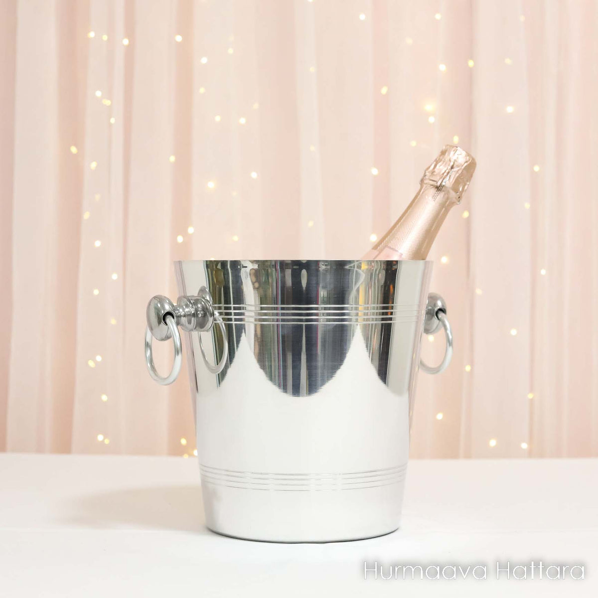 Cooleri hääparin pöytään | Hurmaava Hattara | Juhlasomisteiden vuokraus – Hurmaava Hattara ...