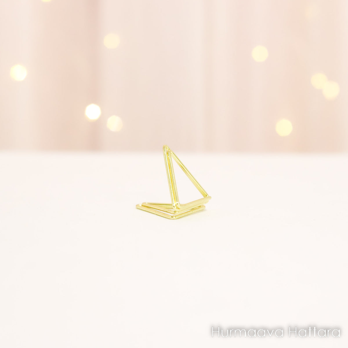 Korttipidike Kolmio, kulta | Juhlakoristeet | Hurmaava Hattara – Hurmaava Hattara ...