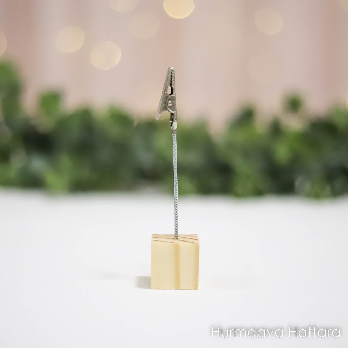 Kroko -korttipidike, puinen | Juhlakoristeet | Hurmaava Hattara – Hurmaava Hattara ...