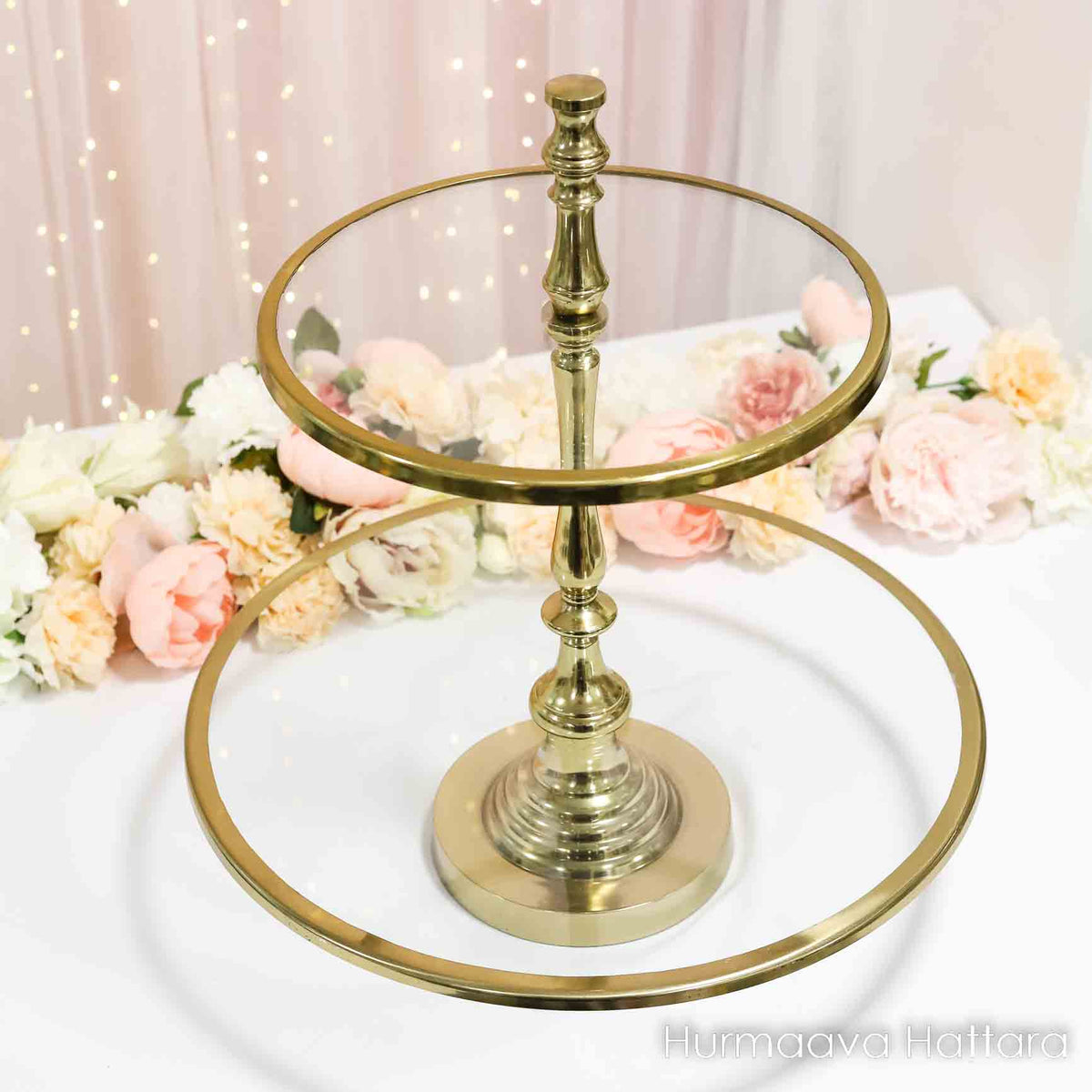 Kultainen -kerrosvati | Tarjoiluastiat | Hurmaava Hattara – Hurmaava Hattara – Somistevuokraamo ...