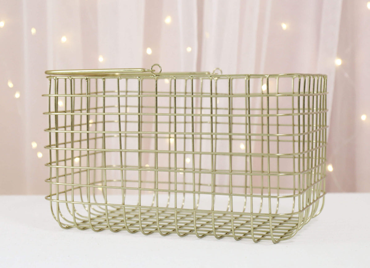 Kultainen kori | Juhlatarvikkeiden vuokraus | Somistevuokraus – Hurmaava Hattara ...